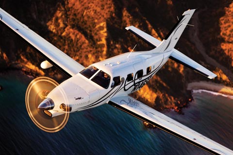 Conheça o Piper JetProp DLX